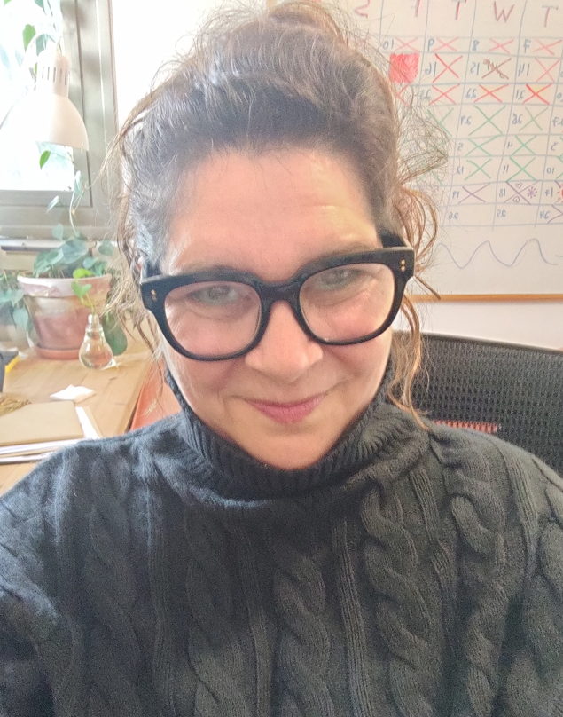Mrs. Michal Chitin Steiner - המחלקה ללימודים הומניסטיים ואמנויות